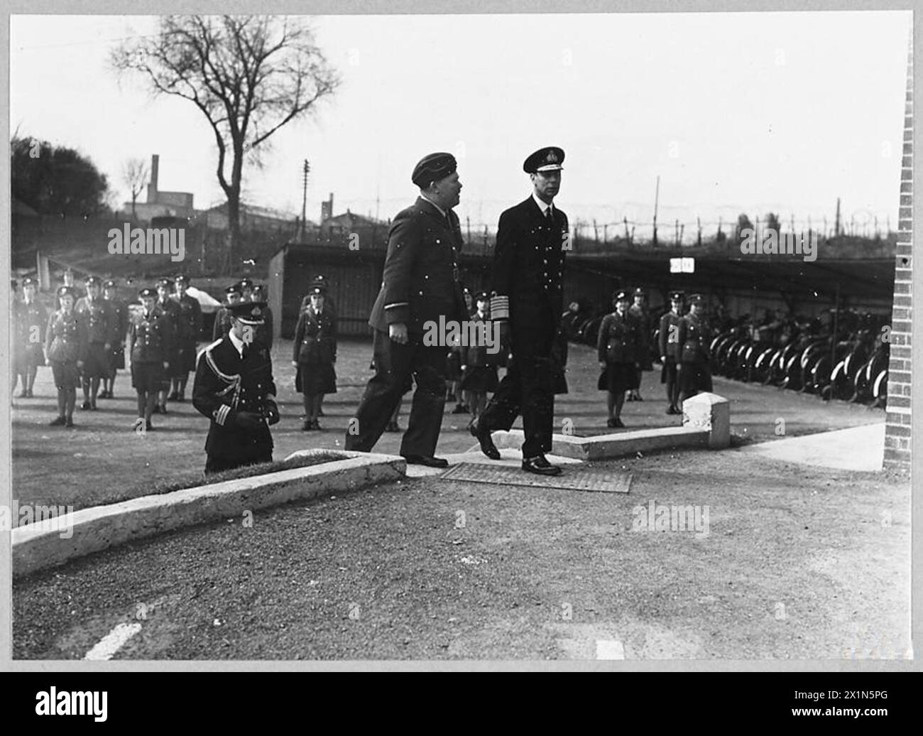 KING S VISIT TO GROUP H.Q. R.A.F. COASTAL COMMAND - During a tour of ...