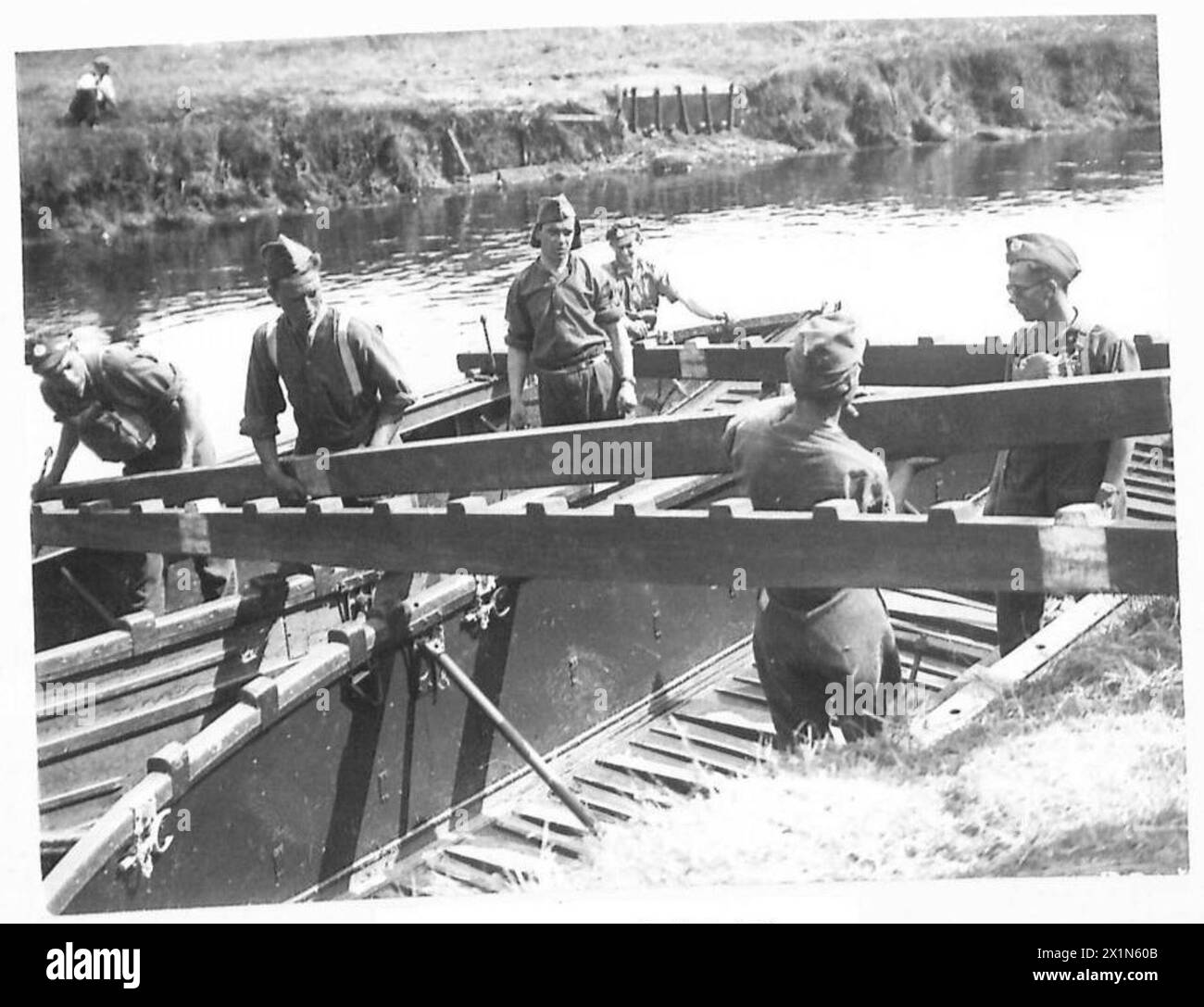 ROYAL ENGINEERS PONTOON BRIDGE BUILDING - Securing the pontoons ...