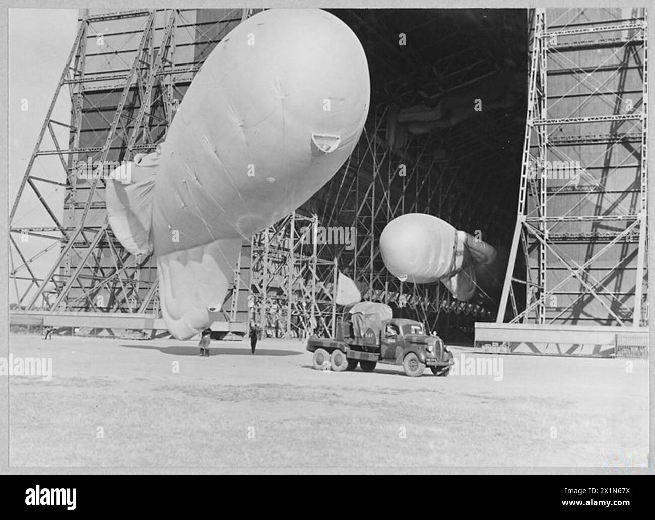 Raf team practice some of their exercises hi-res stock photography and ...