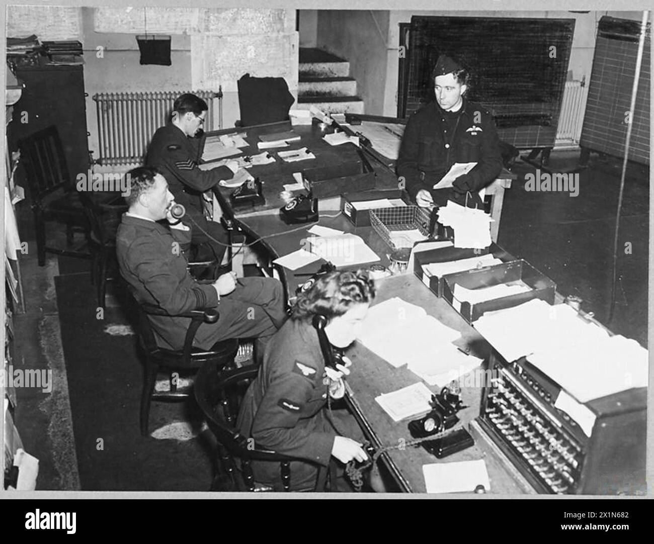 DEFEATING GERMANY'S KEY WEAPON : LIBERATOR v. U-BOAT - 9576 (Picture ...