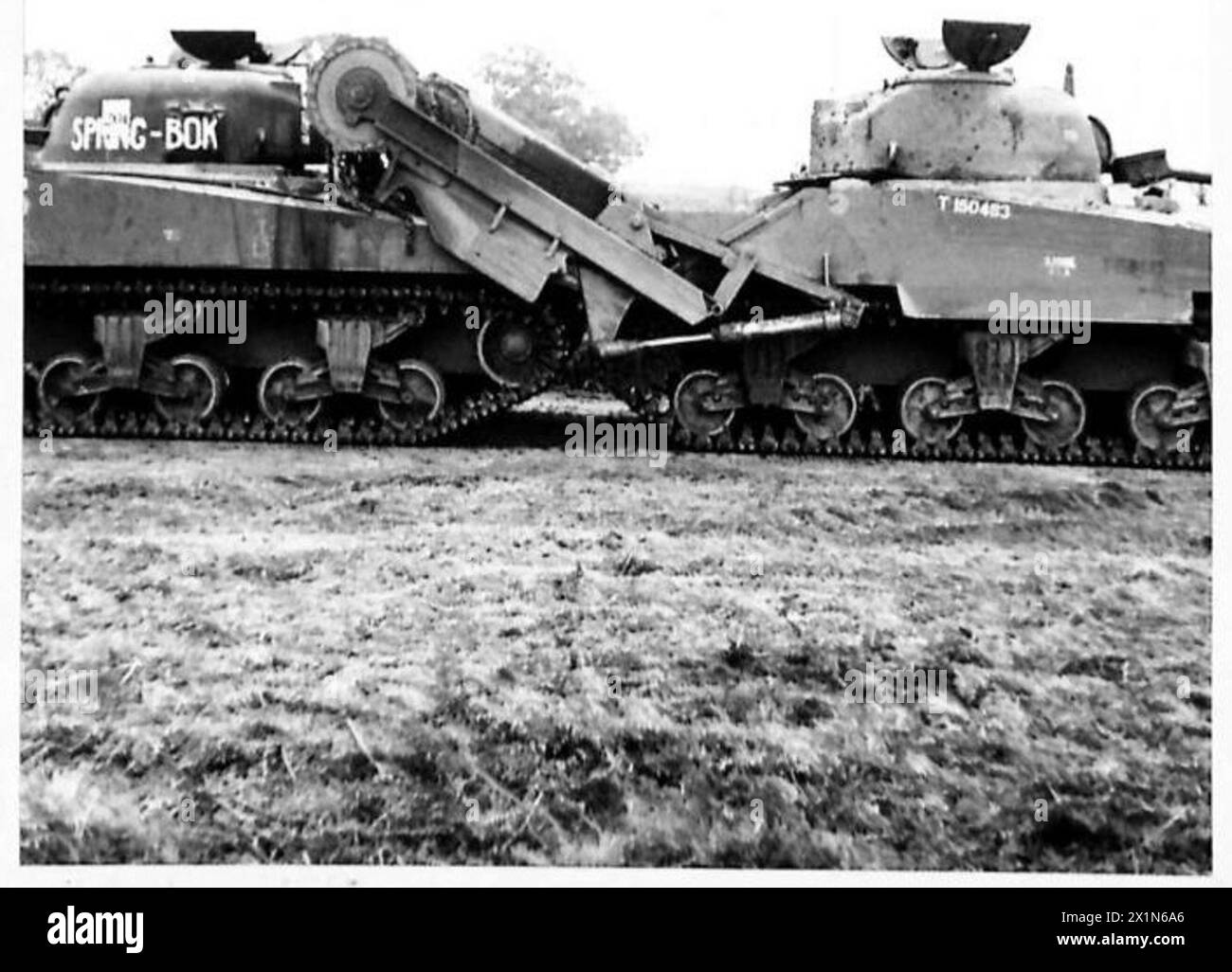 DAMAGED TANKS AND TRACKS - Damaged tracks and tanks, British Army Stock ...