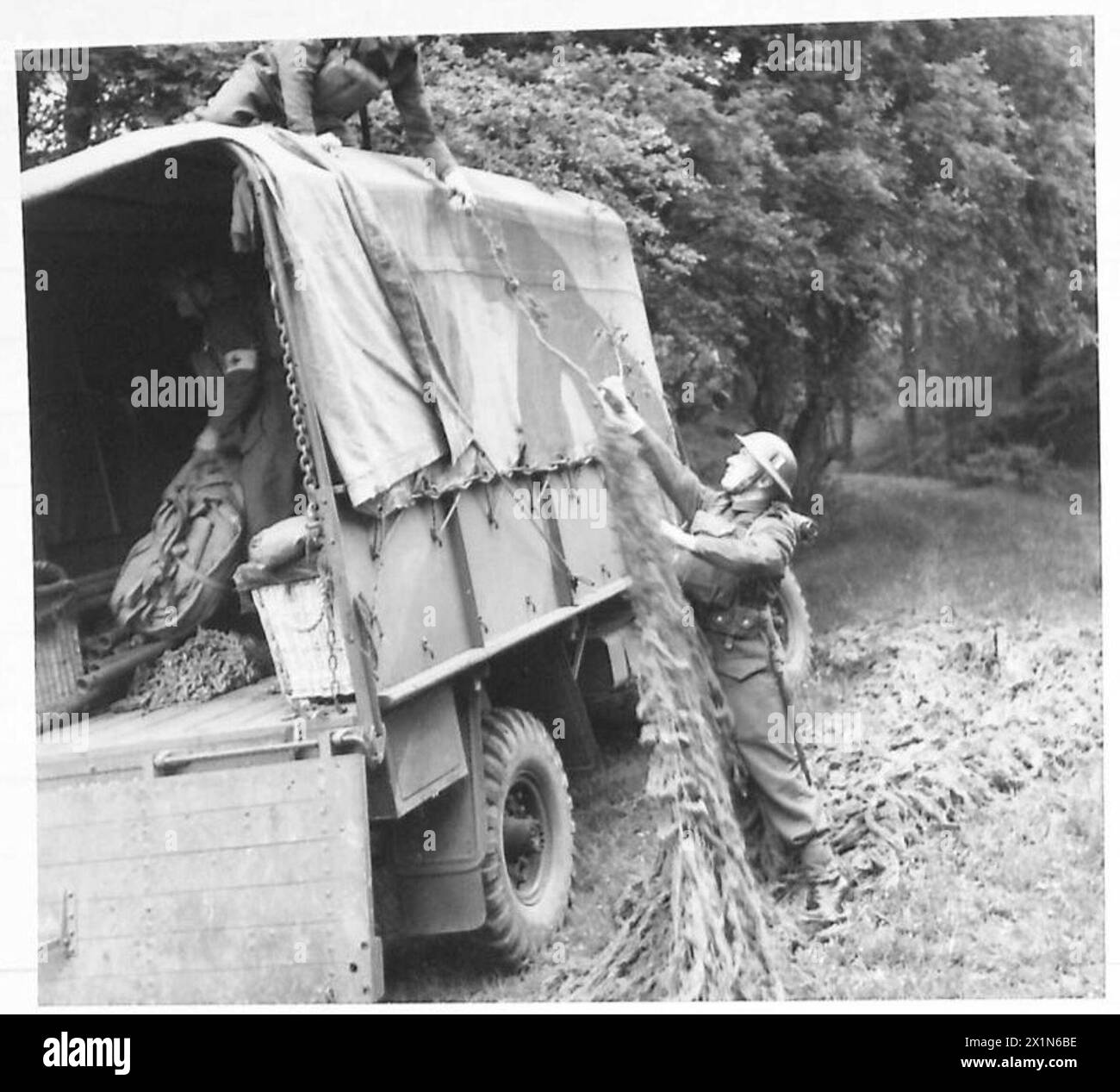 British army field ambulance hi-res stock photography and images - Alamy