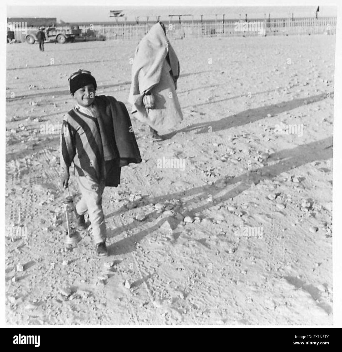 PICTURES TAKEN IN THE WESTERN DESERT - A little refugee brings his ...
