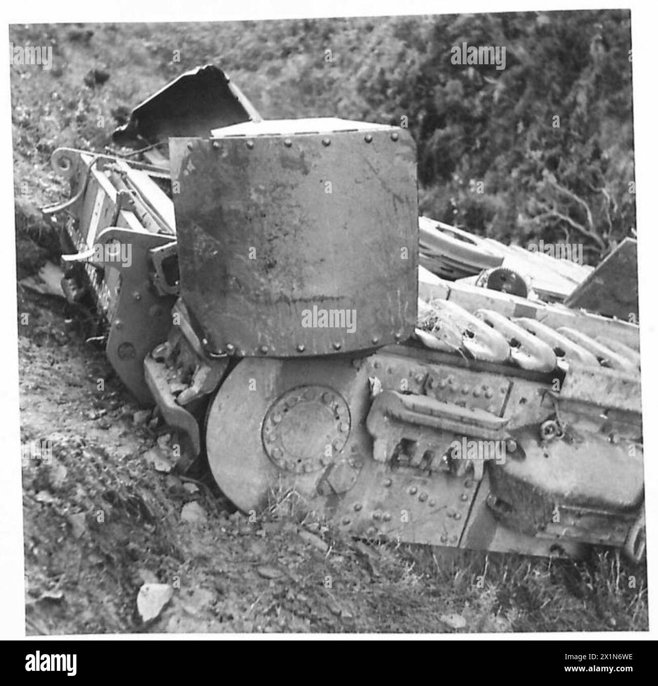 RECOVERING A CHURCHILL TANK - The damaged Churchill and its track ...