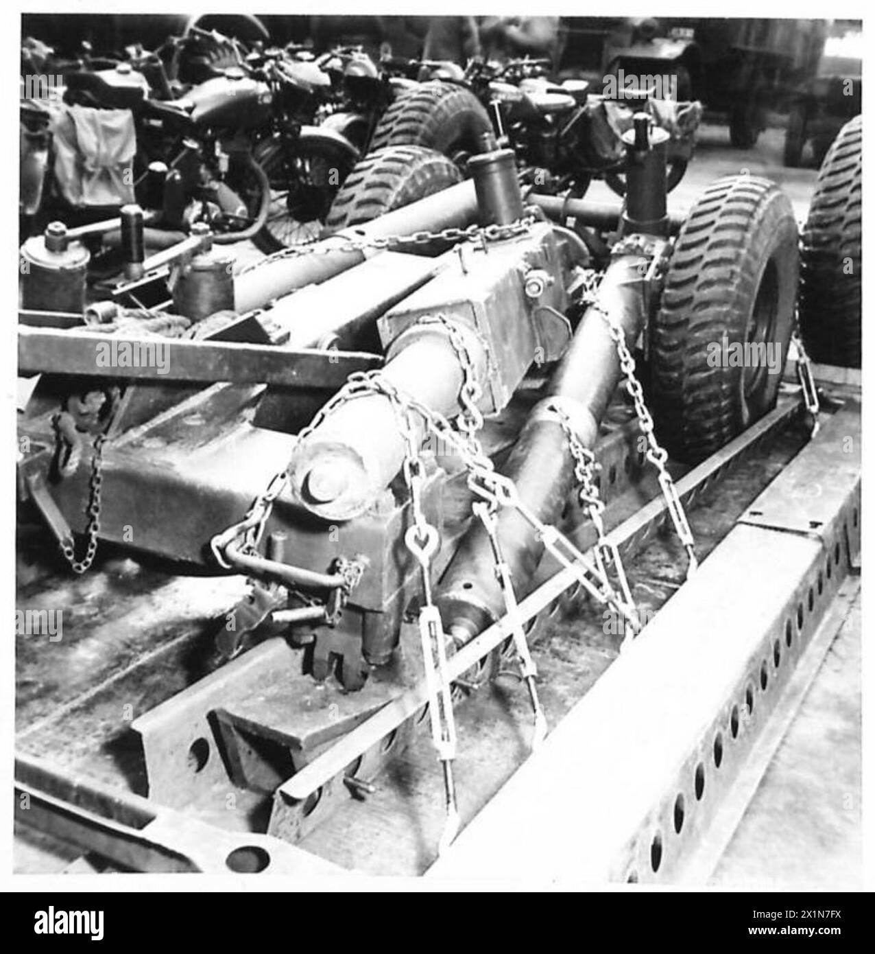 EQUIPMENT CARRIED BY GLIDERS - Guns and parts lashed together prior to ...