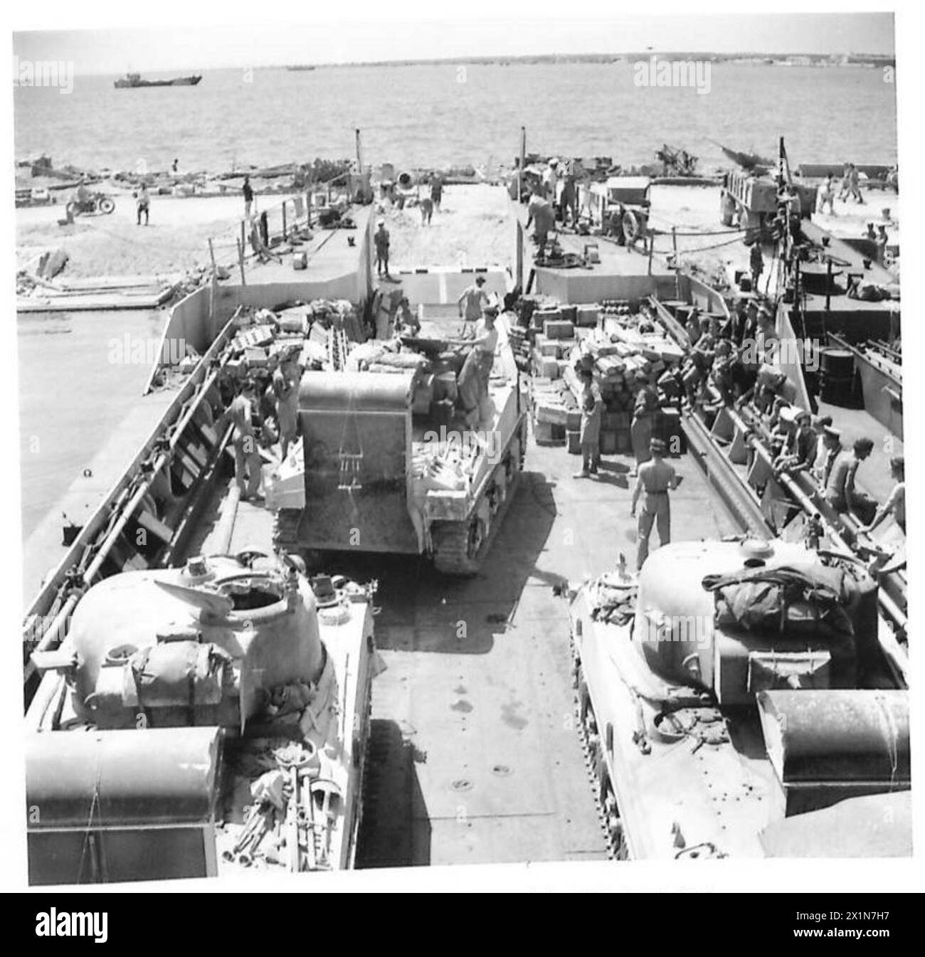 Landing craft loaded tanks hi-res stock photography and images - Alamy