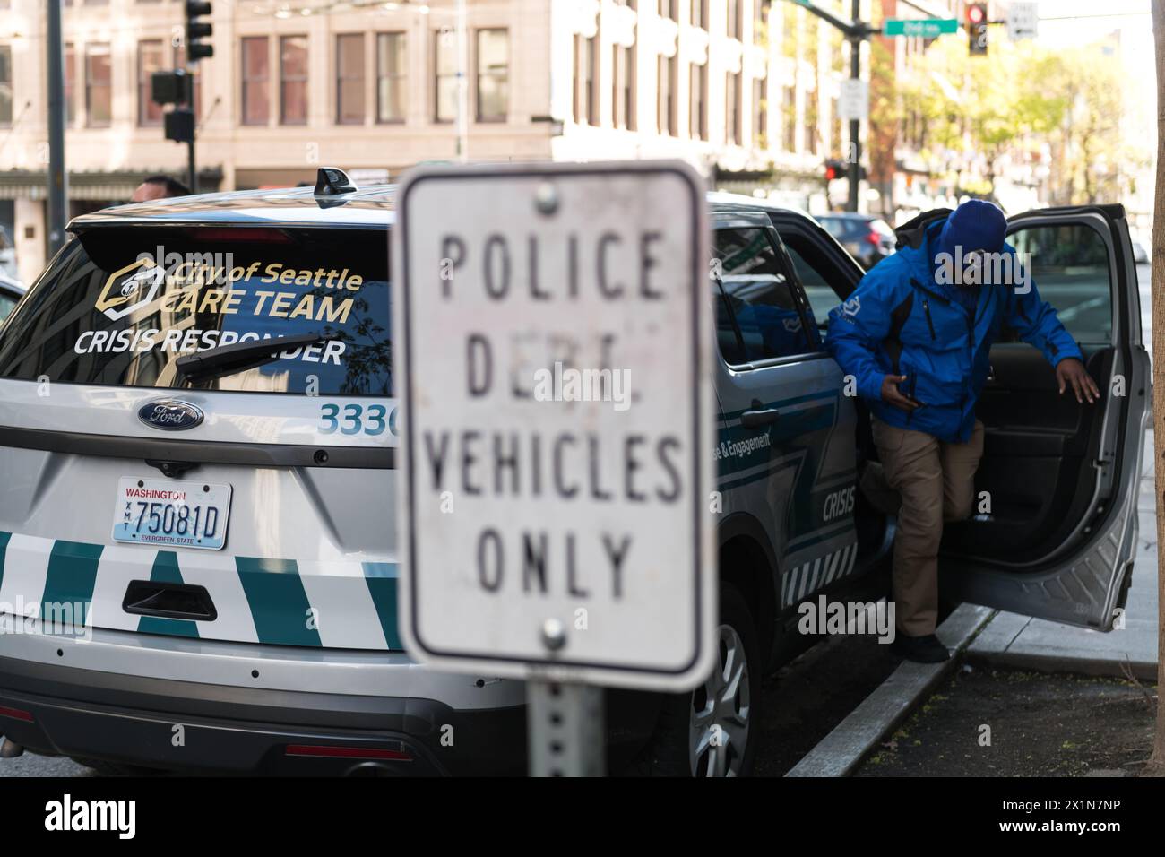 City of seattle care team hi-res stock photography and images - Alamy