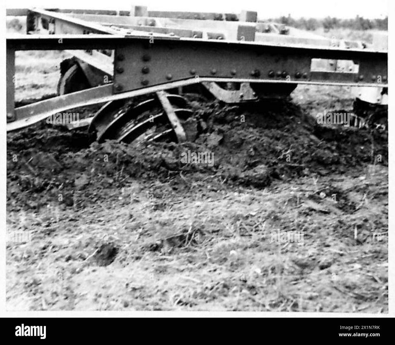 DAMAGED TANKS AND TRACKS - Damaged tracks and tanks, British Army Stock ...