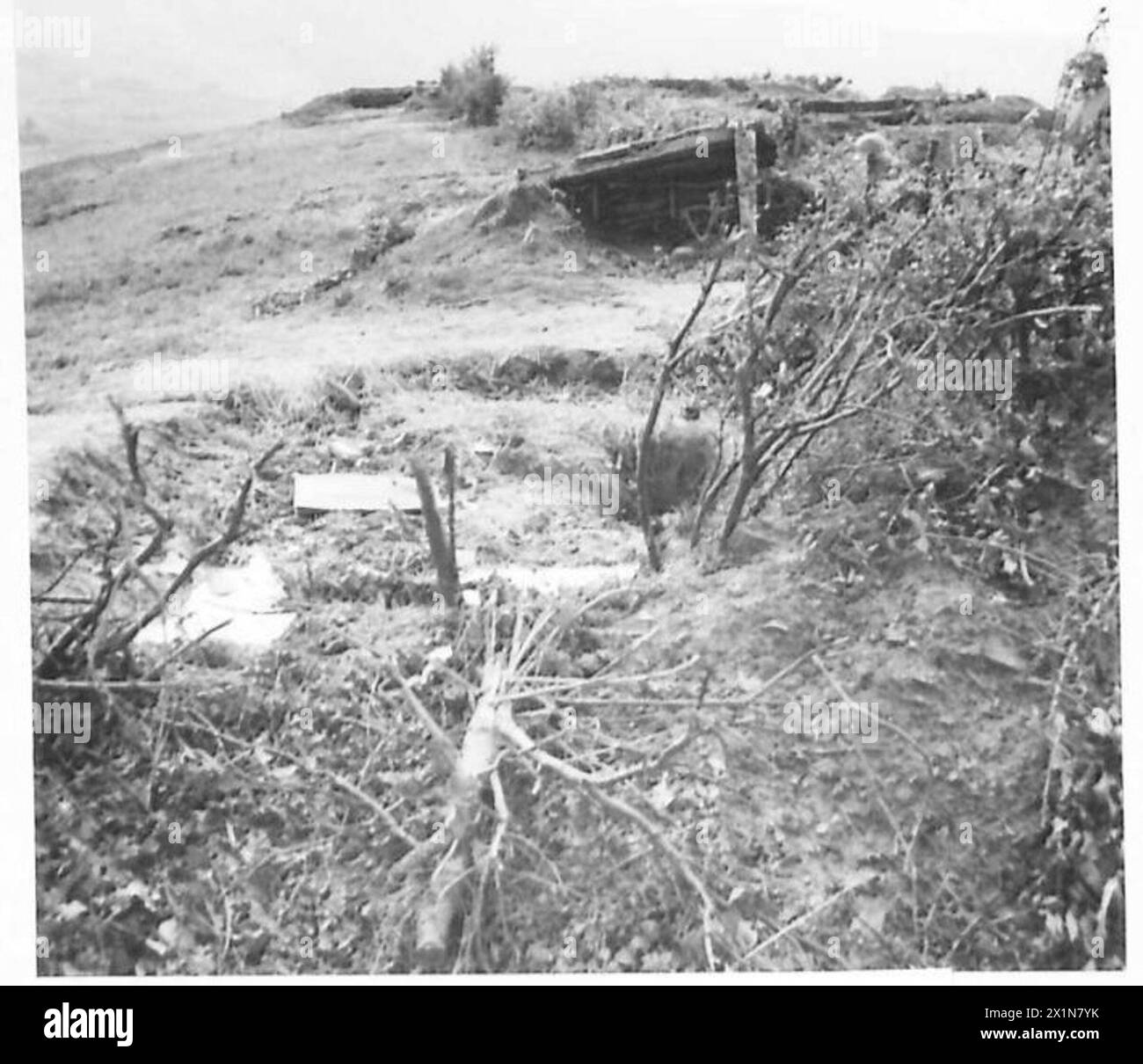 FIFTH ARMY : VARIOUS - German dugouts and gunpits on the hilltop before ...