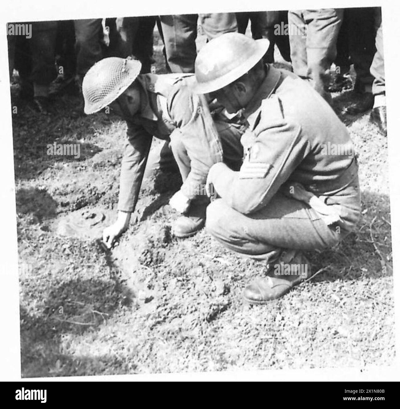FIFTH ARMY : ANZIO BRIDGEHEAD COURSE OF INSTRUCTION FOR INFANTRYMEN ...