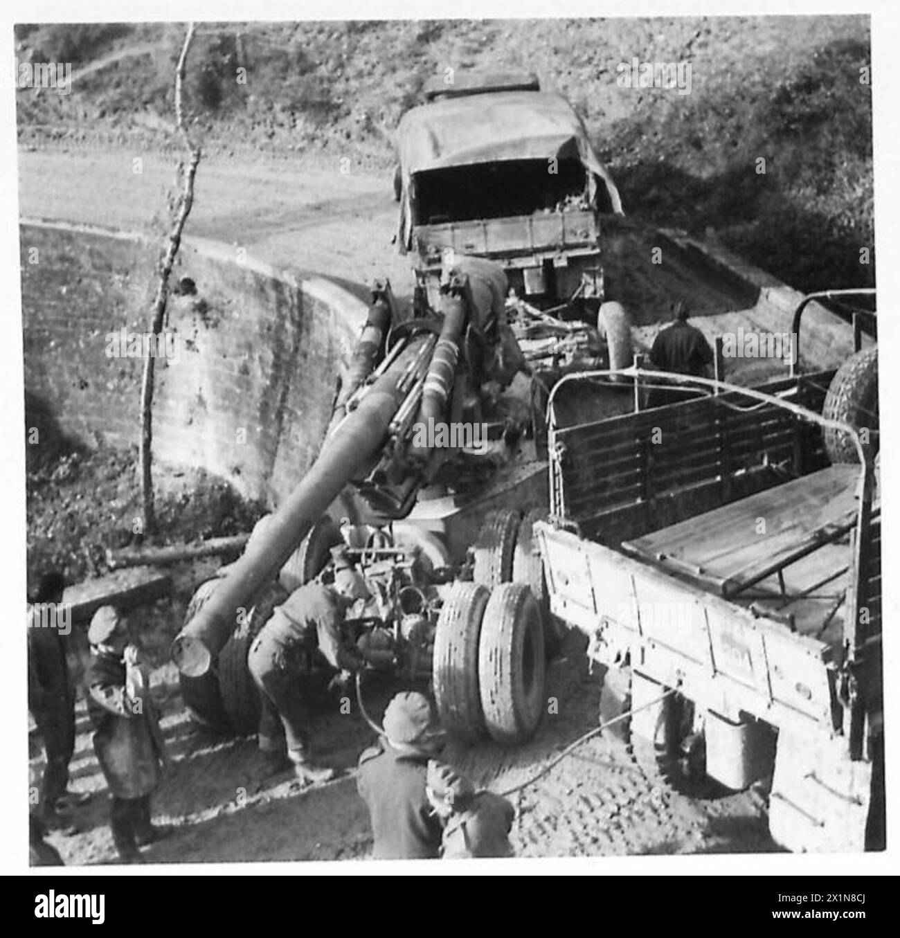 FIFTH ARMY : VARIOUS - This 155 mm "Long Tom" gun failed to negotiate a ...