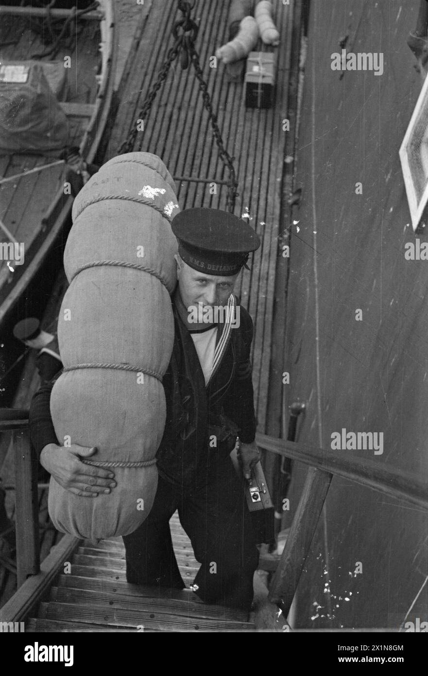 HMS DEFIANCE, TRAINING ESTABLISHMENT. SEPTEMBER 1940, HMS DEFIANCE ...