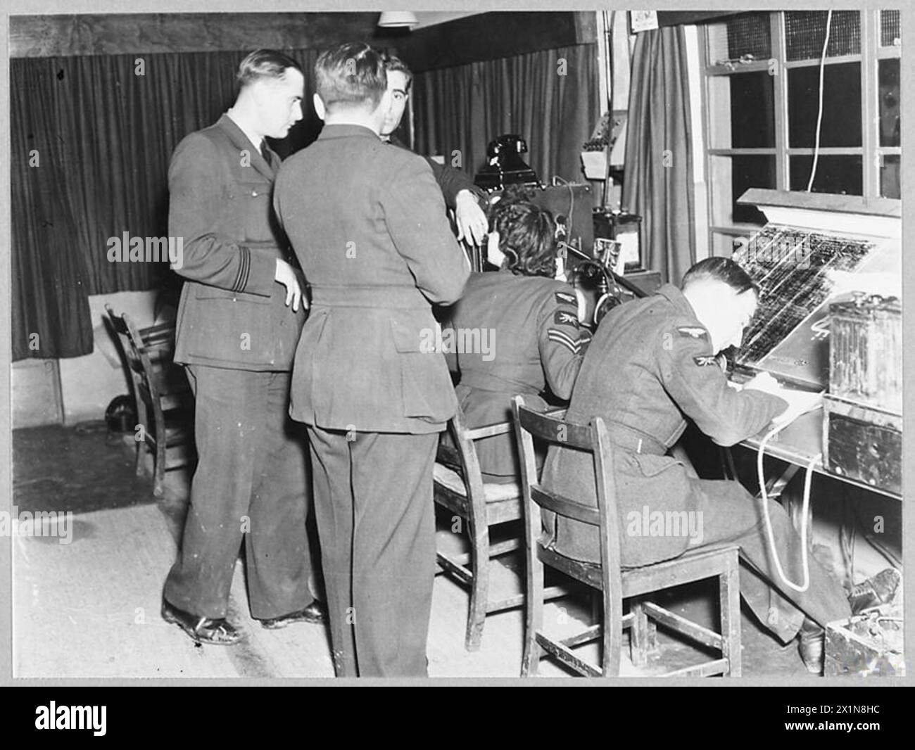 Kettering station hi-res stock photography and images - Alamy