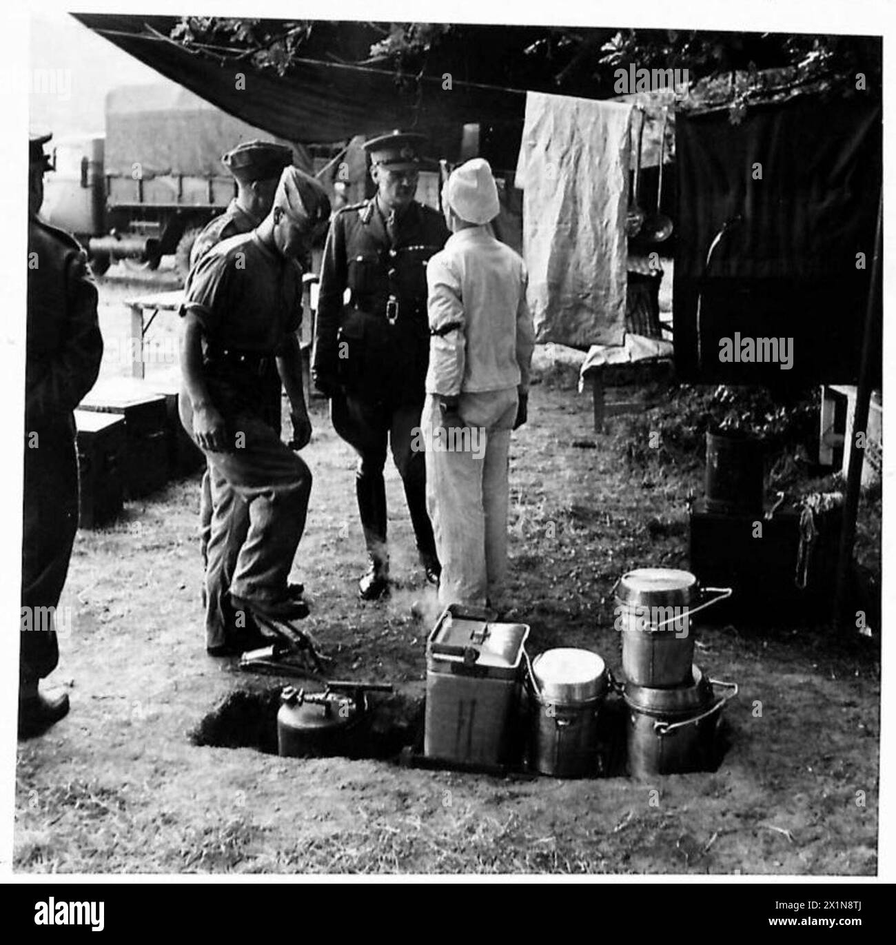 Army field cook Cut Out Stock Images & Pictures - Alamy