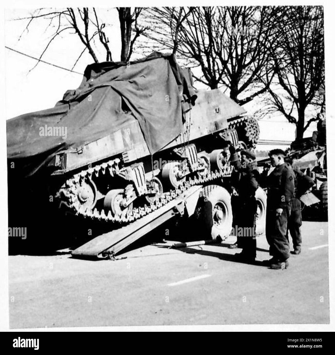 PREPARATIONS FOR SECOND FRONT AN ARMOURED BRIGADE'S MOVEMENT TRAINING ...