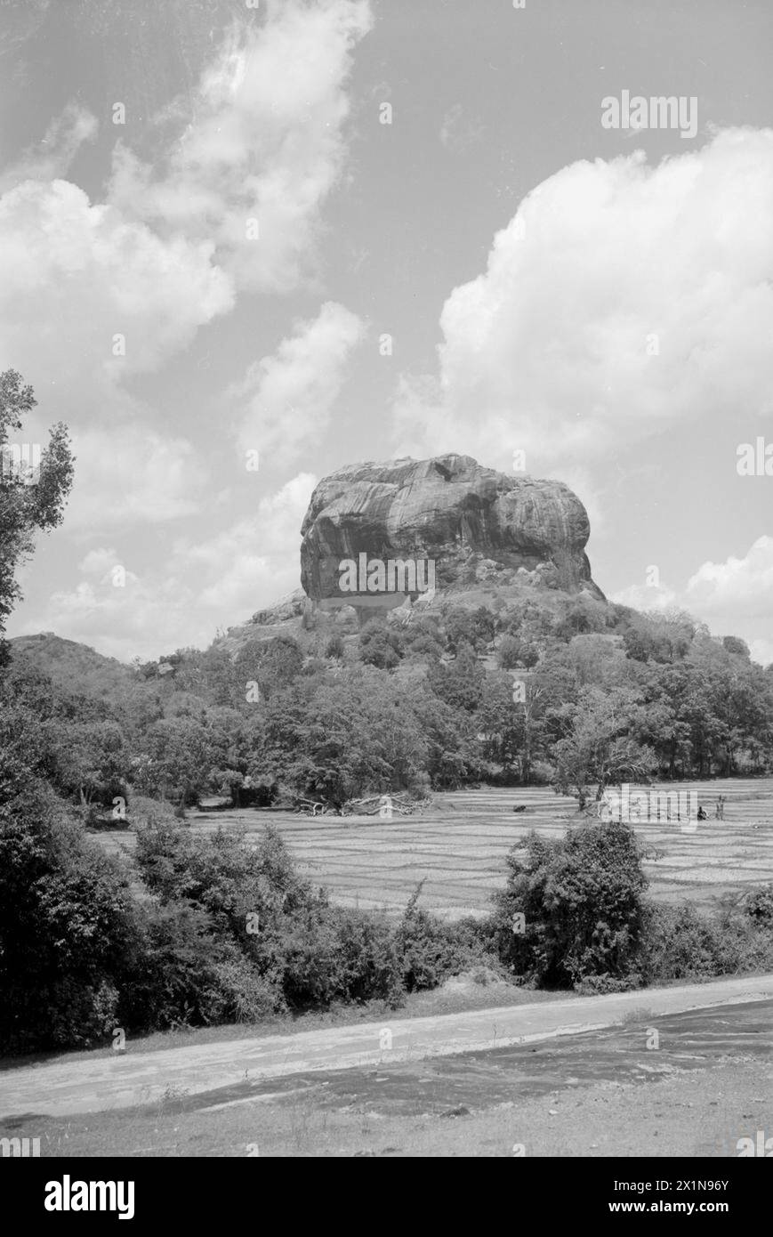 CEYLON'S ROCK CITADEL ATTRACTS ROYAL NAVY VISITORS. 2 OCTOBER 1944 ...