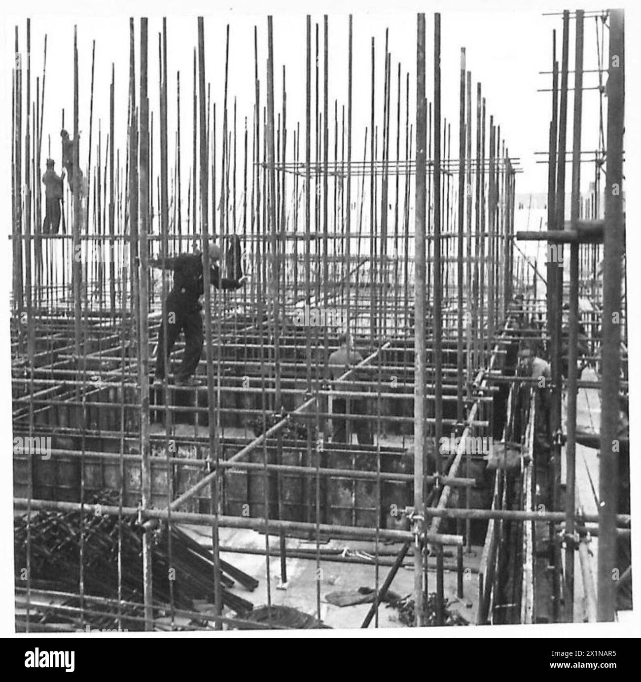 SPECIAL ASSIGNMENT FOR D.TN. - Scaffolding is erected, British Army ...