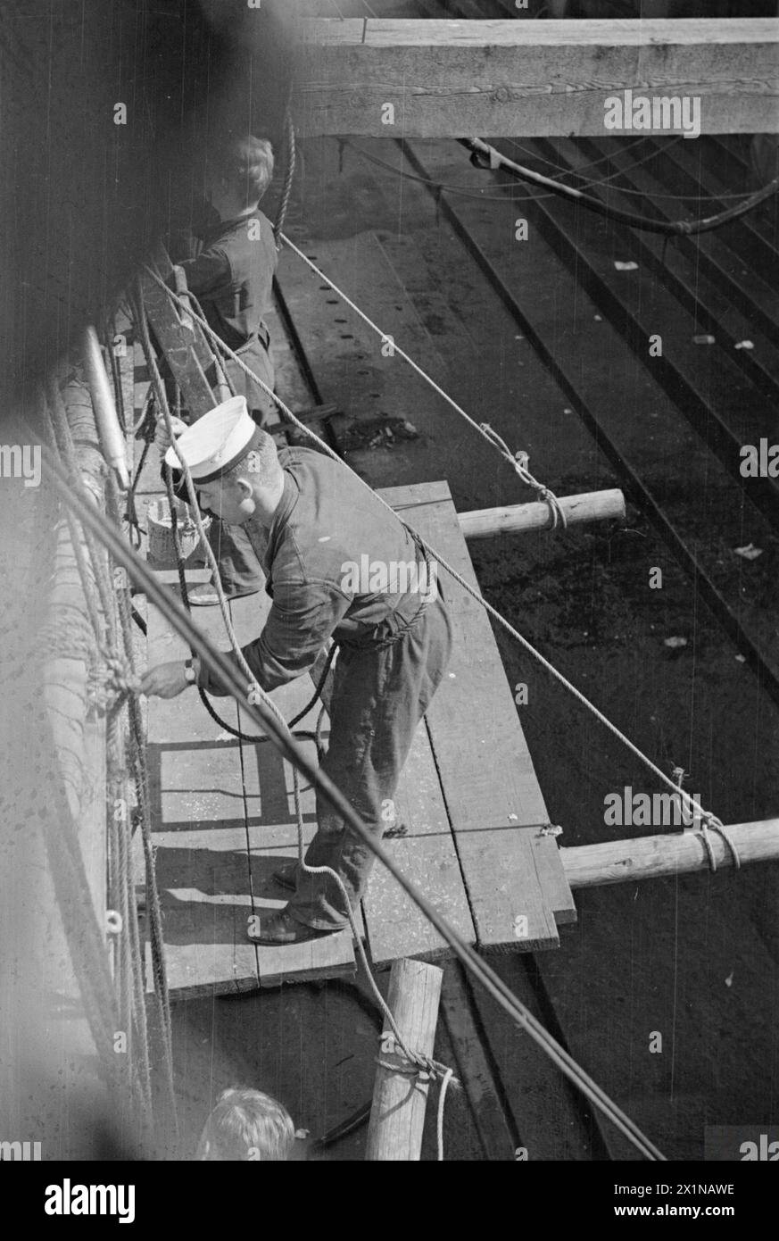 Ship_maintenance hi-res stock photography and images - Alamy