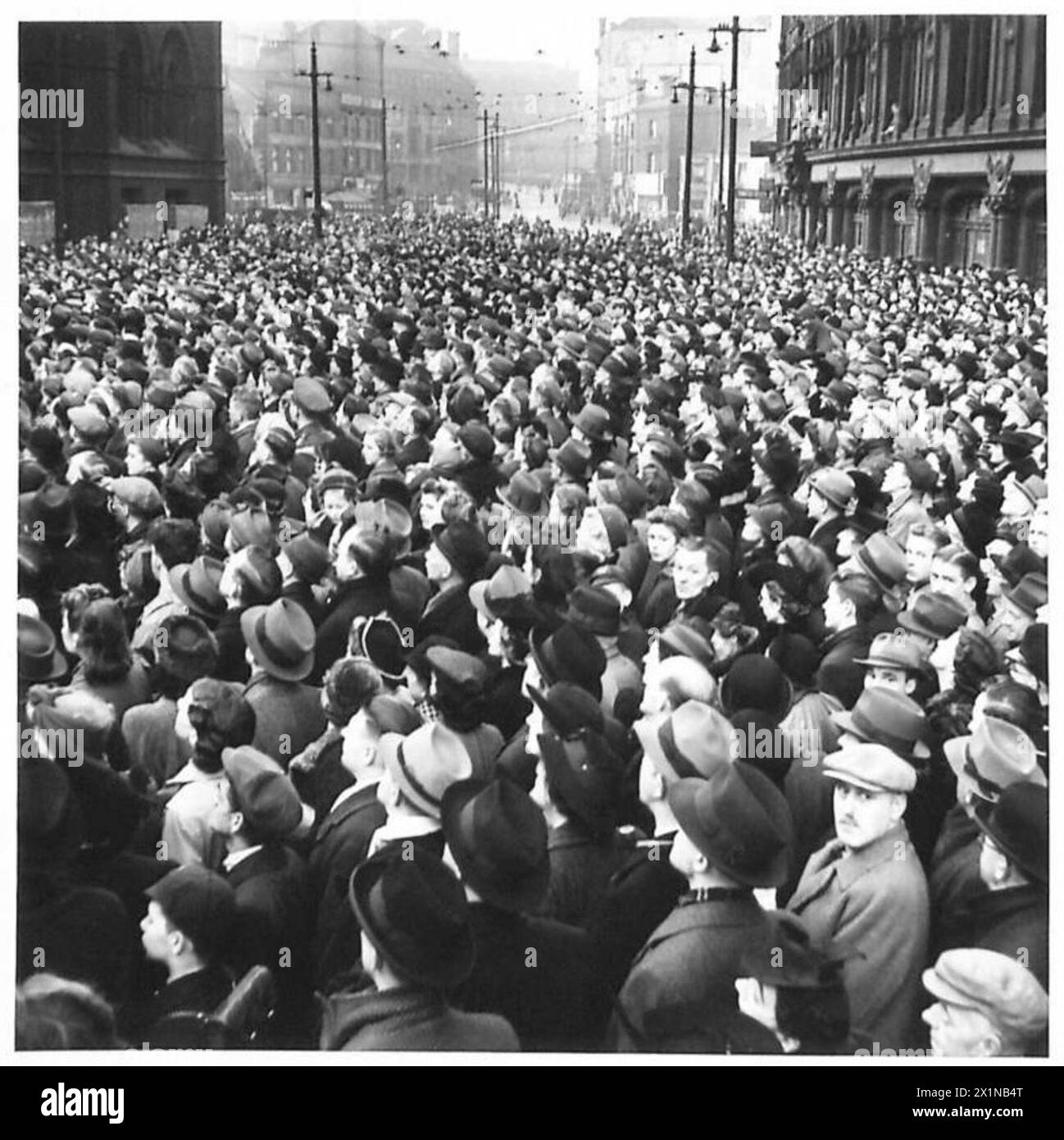 Large crowd outside Black and White Stock Photos & Images - Alamy