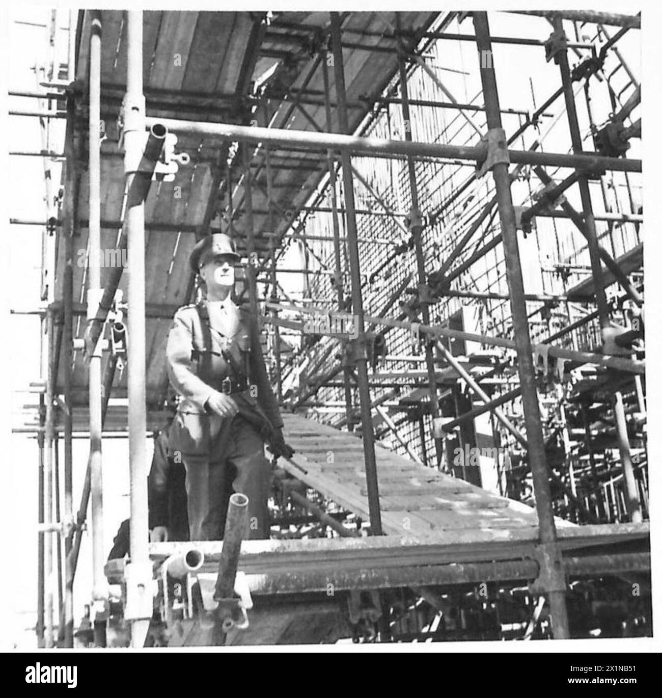 SPECIAL ASSIGNMENT FOR D.TN. - Brigadier Bruce-White arrives for inspection, British Army Stock ...