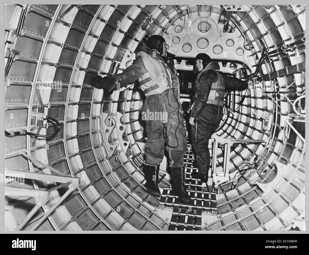 Tail gunner hi-res stock photography and images - Alamy