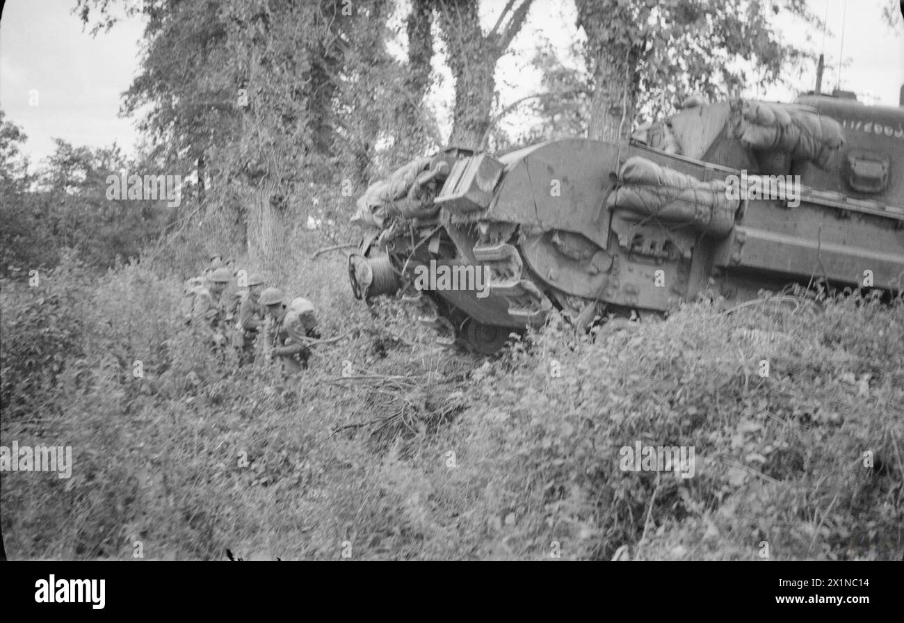 BRITISH TANKS NW EUROPE 1944-45 - Infantry of 15th Division with a ...