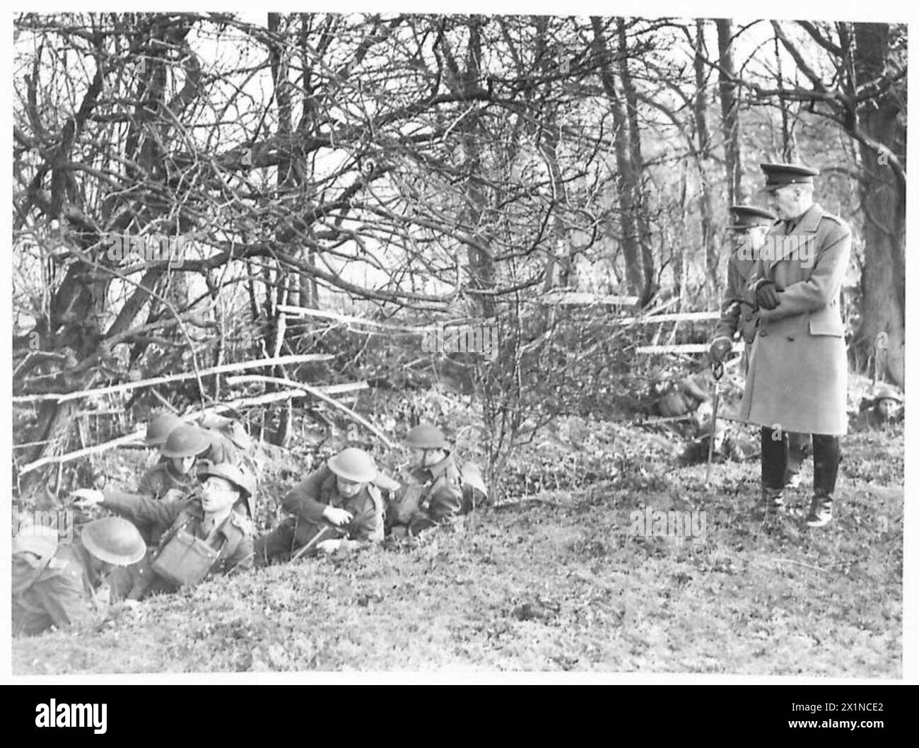 GENERAL SIR JOHN DILL S TOUR OF INSPECTION - General Sir John Dill (C.I ...