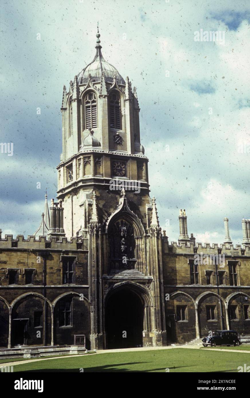 UNITED STATES ARMY AIR FORCES (USAAF) IN BRITAIN, 1942-1945 - Tom Tower ...