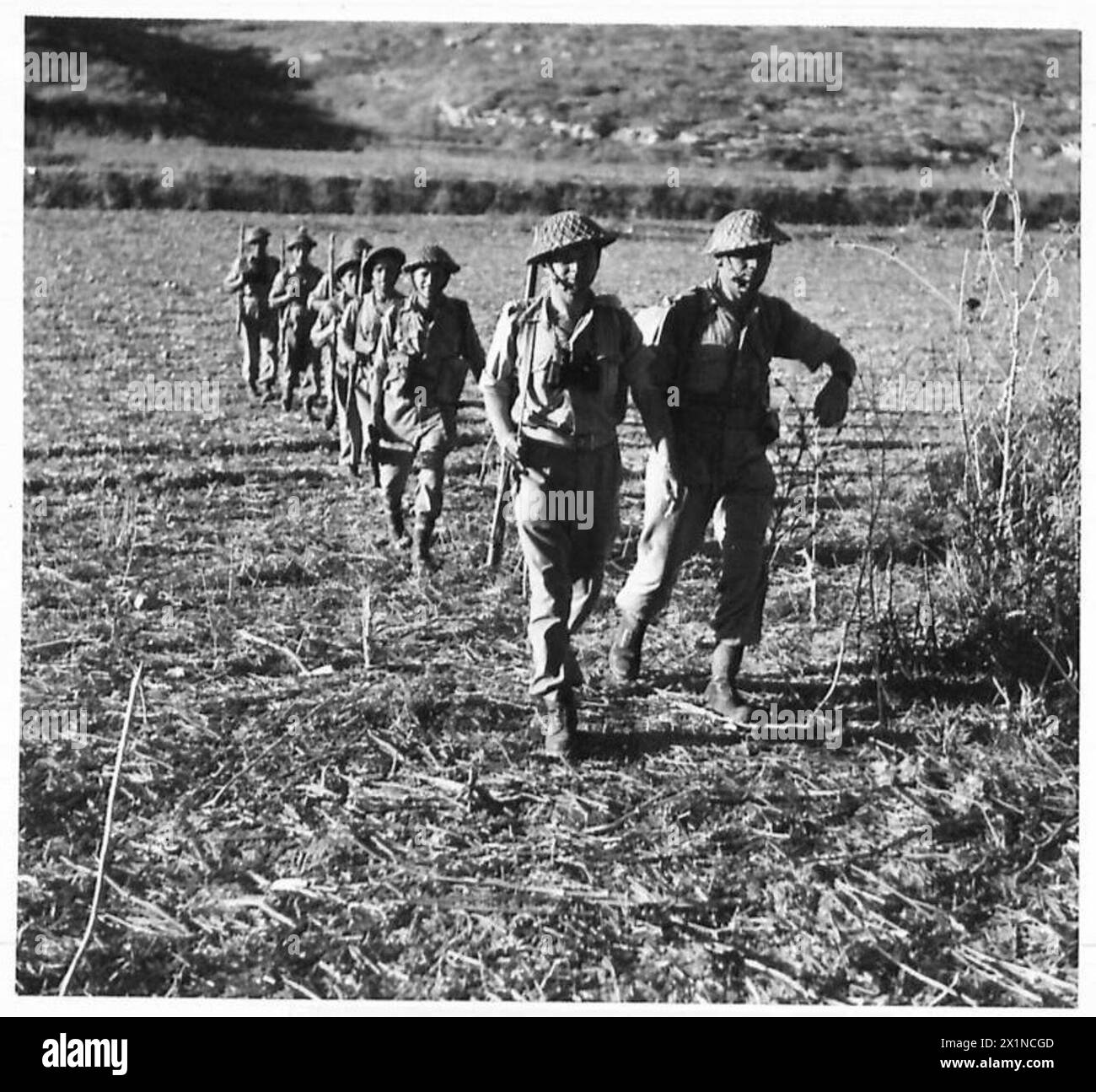 A patrol of the 3rd Carpathian Rifles Division of the 2nd Polish Corps ...