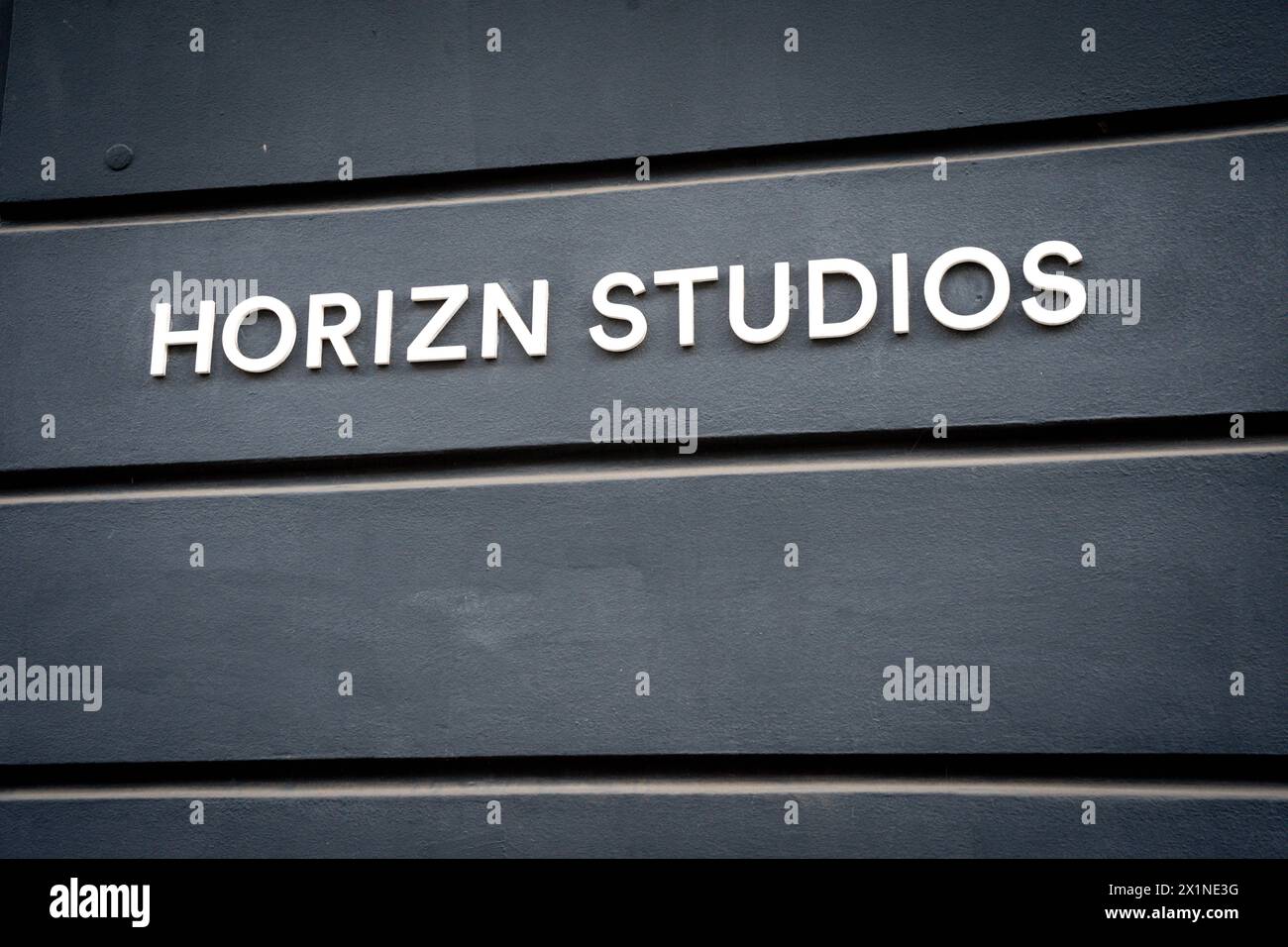 Symbolbild Logo des Kofferherstellers Horizn Studios Symbolfoto ...