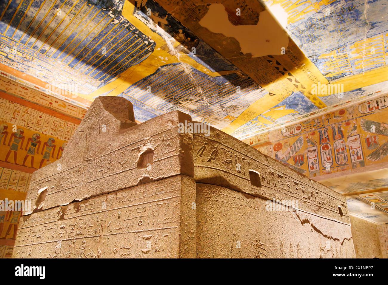 Hieroglyphic symbols, burial chamber with sarcophogus, Tomb of Rameses ...