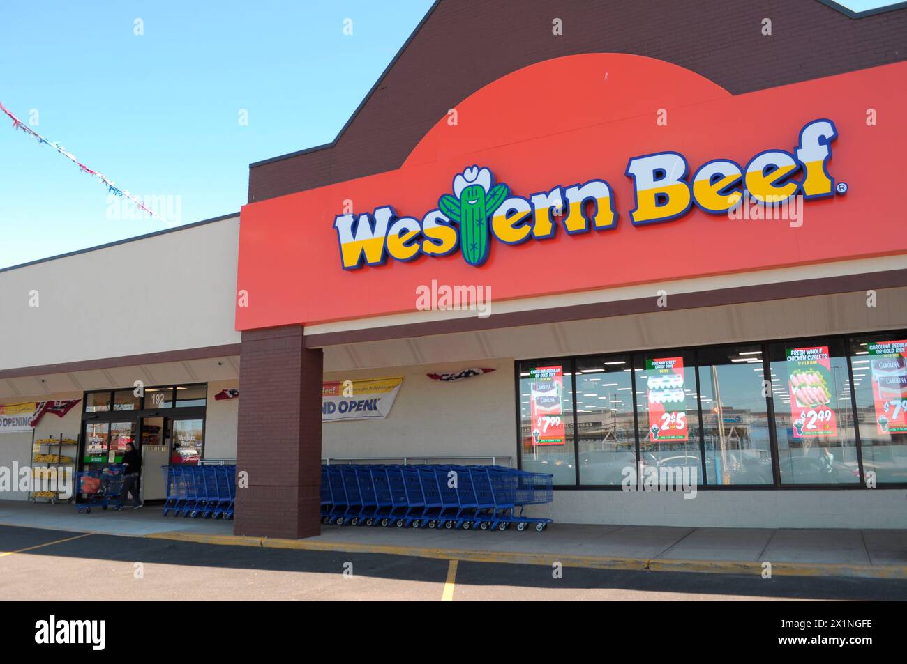 A Western Beef supermarket is seen in the Carle Place neighborhood in ...
