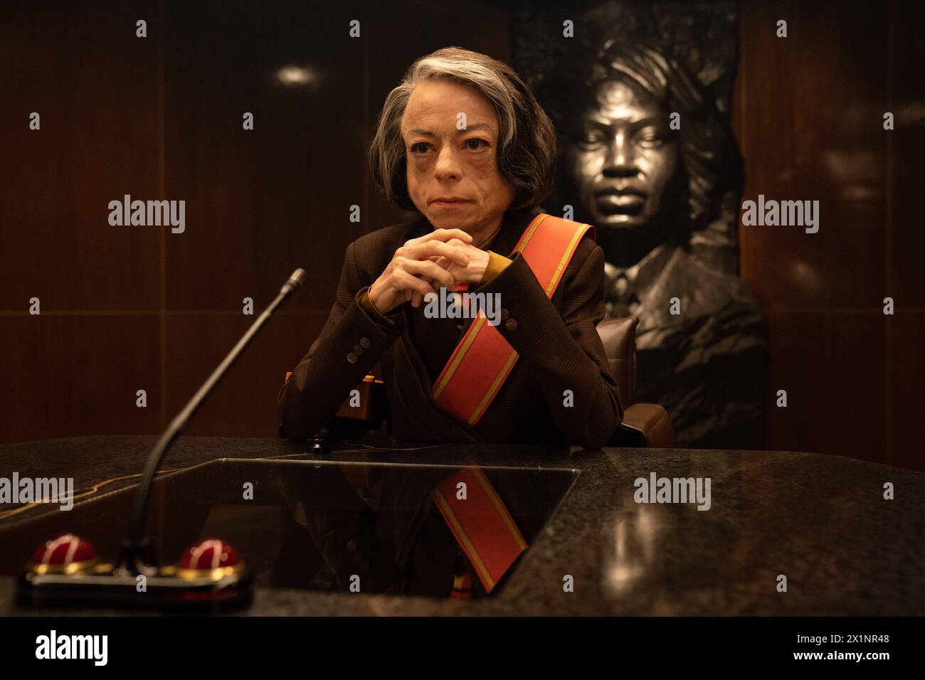 Liz carr loki hi-res stock photography and images - Alamy