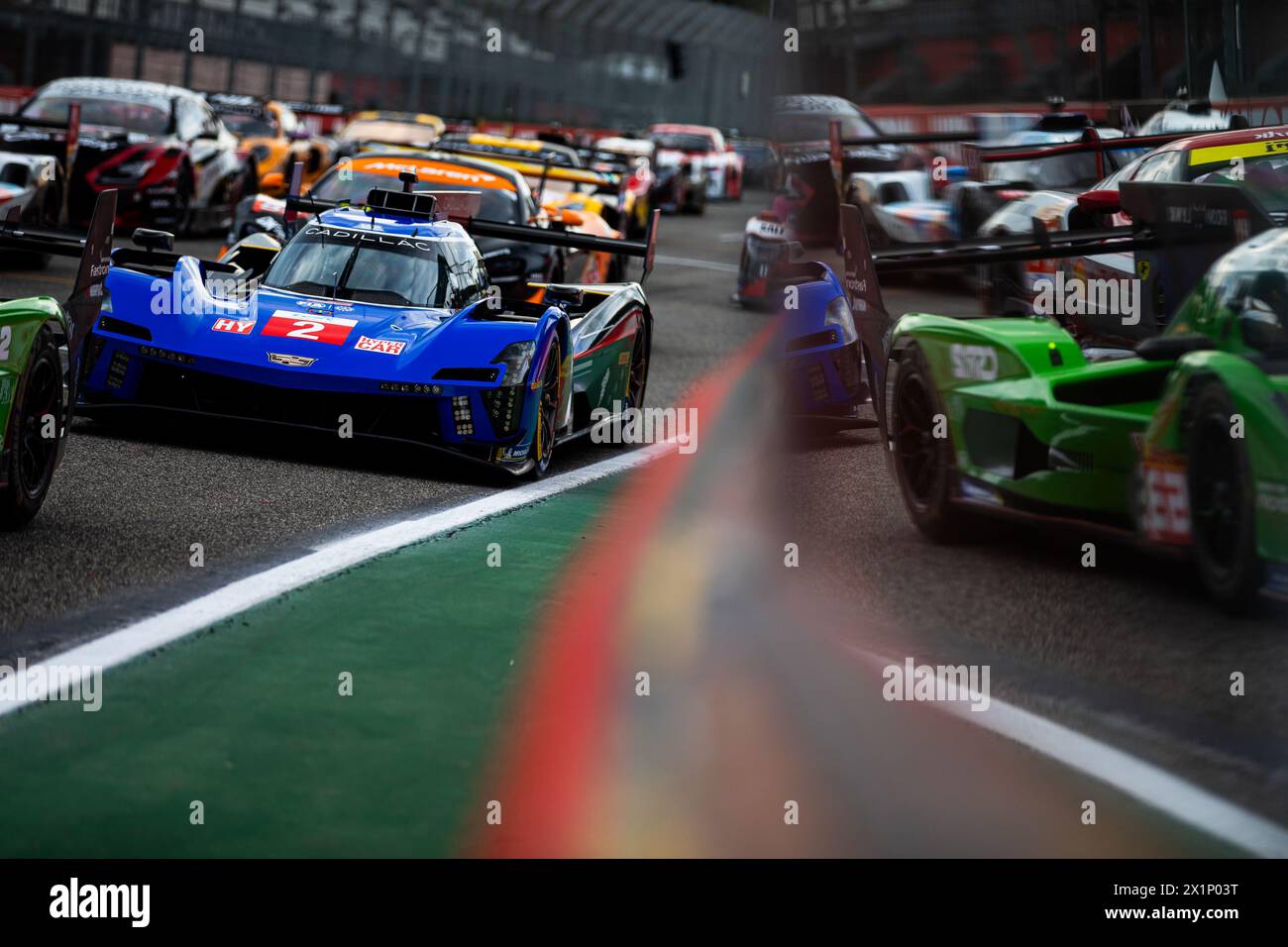 02 BAMBER Earl (nzl), LYNN Alex (gbr), Cadillac Racing #02, Hypercar ...