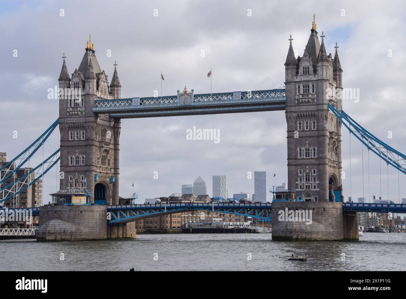 London, UK. 22nd January 2024. The iconic Tower Bridge, daytime view ...