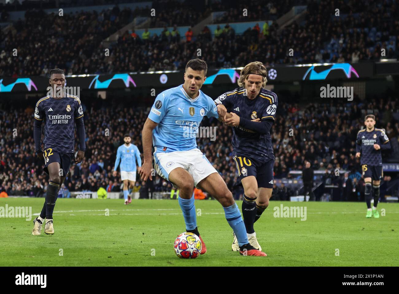Luka modric real madrid 2024 hi-res stock photography and images - Alamy