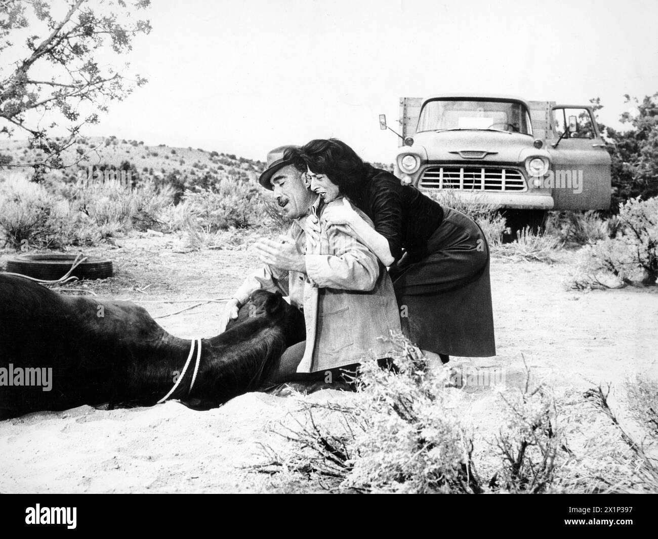 Anthony Quinn, Anna Magnani, on-set of the film, "Wild Is The Wind ...