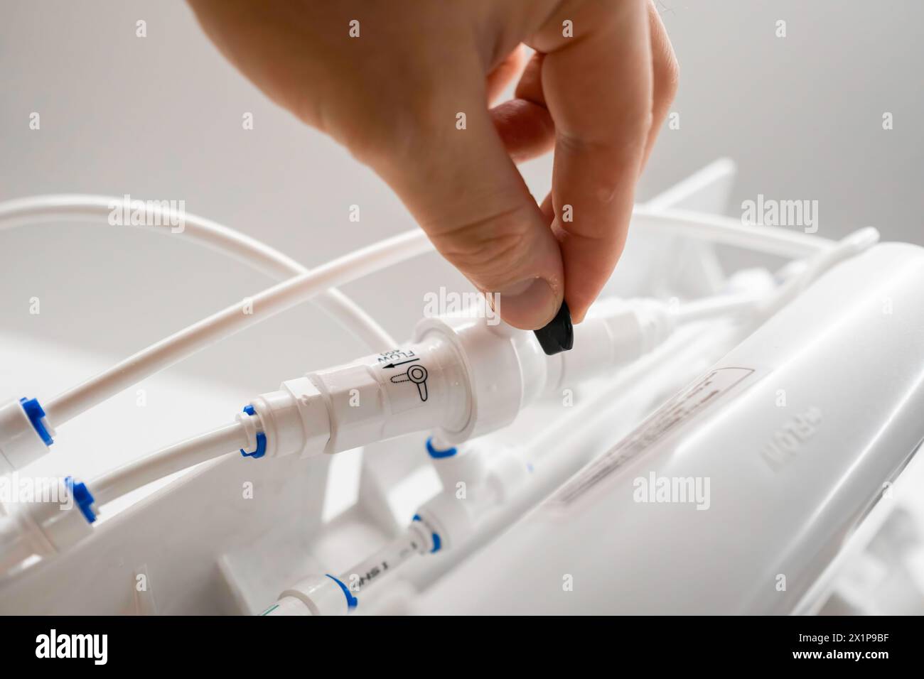 Installing home water filtration hi-res stock photography and images ...