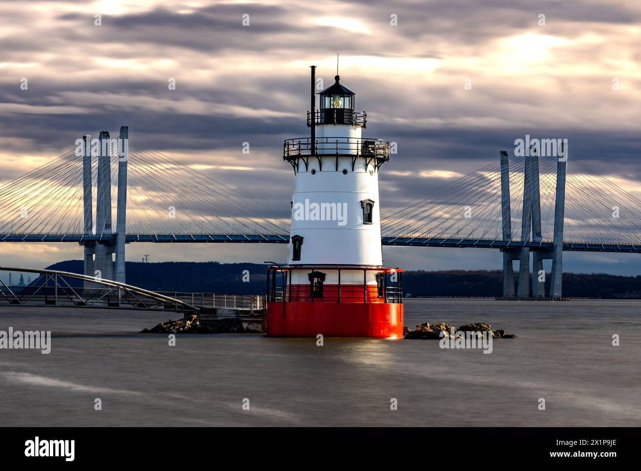 Tarrytown Light, AKA Kingsland Point Light and Sleepy Hollow Light ...