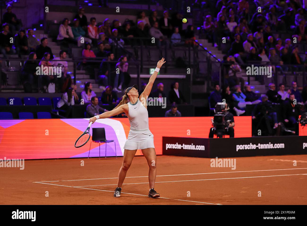 Stuttgart, Baden-Wuerttemberg, Germany. 18th Apr, 2024. Paula Badosa ...