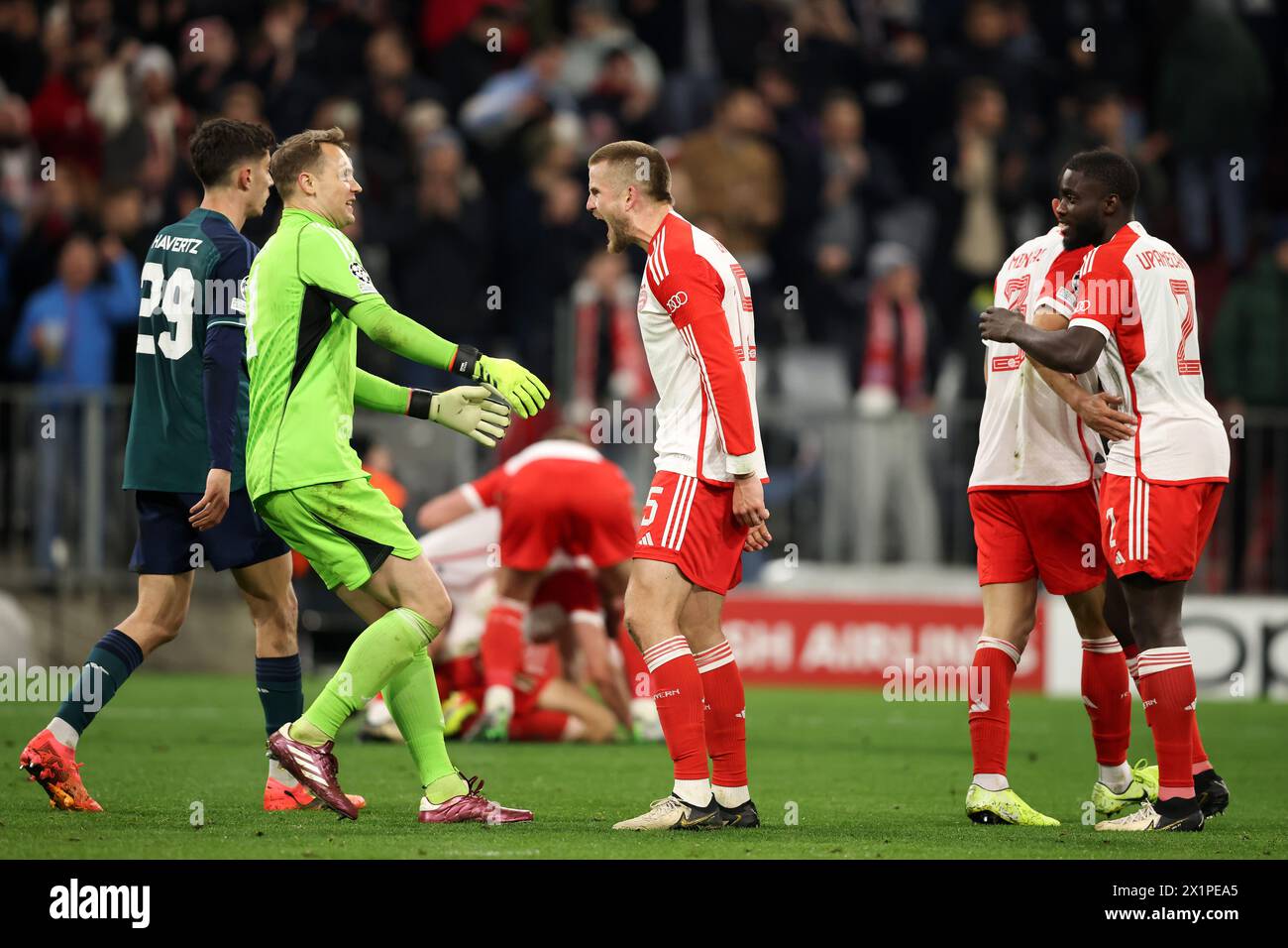 MUNICH, GERMANY - APRIL 17: Manuel Neuer of Bayern Muenchen and Eric ...