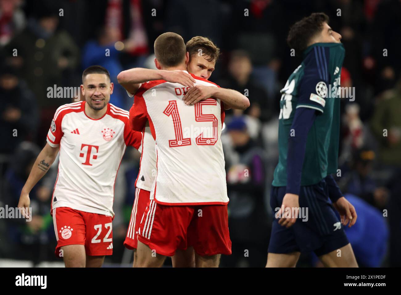 MUNICH, GERMANY - APRIL 17: Joshua Kimmich of Bayern Muenchen celebrate ...
