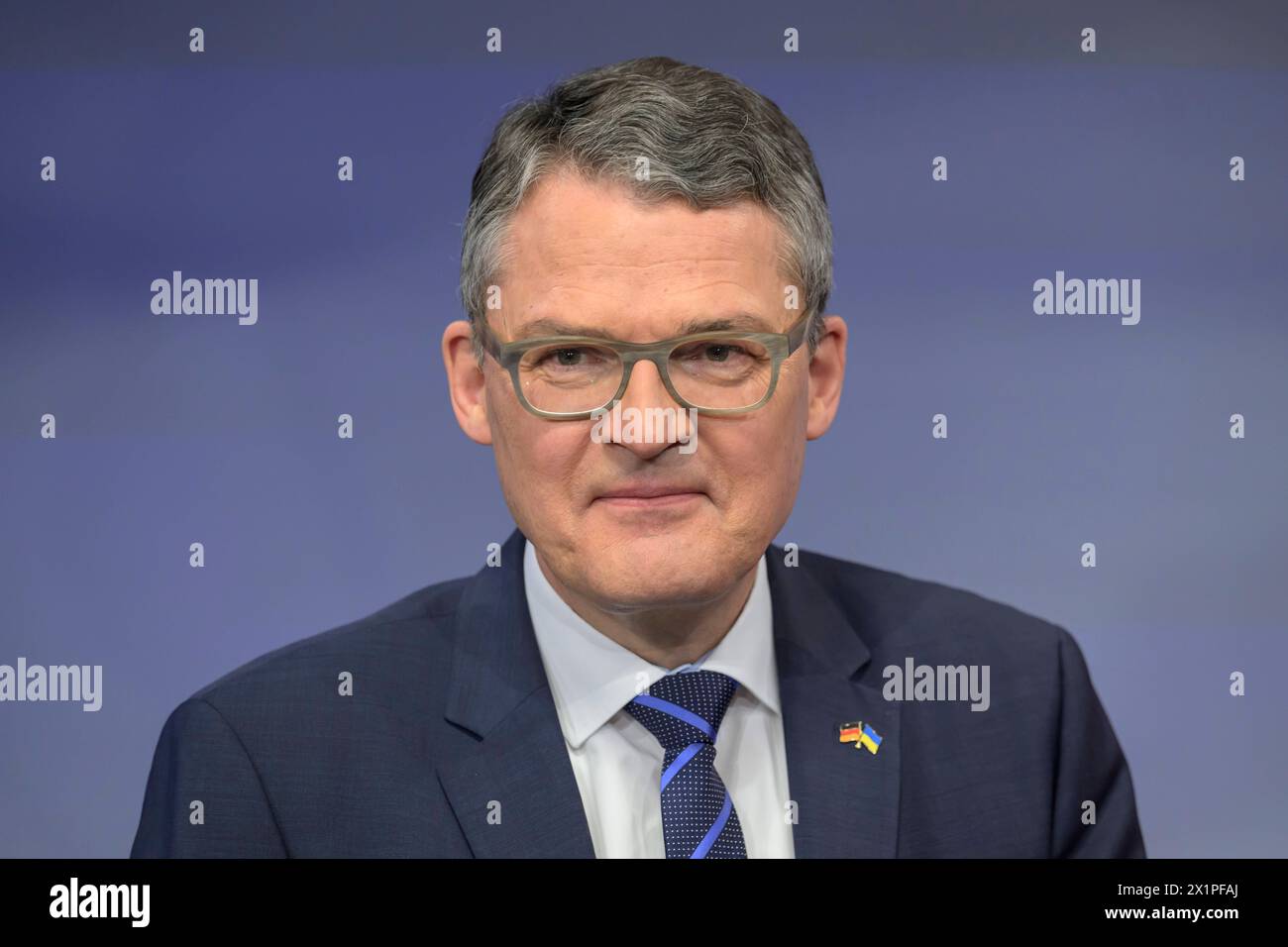 Roderich Kiesewetter CDU, Aussenpolitiker, zu Gast bei - maischberger ...