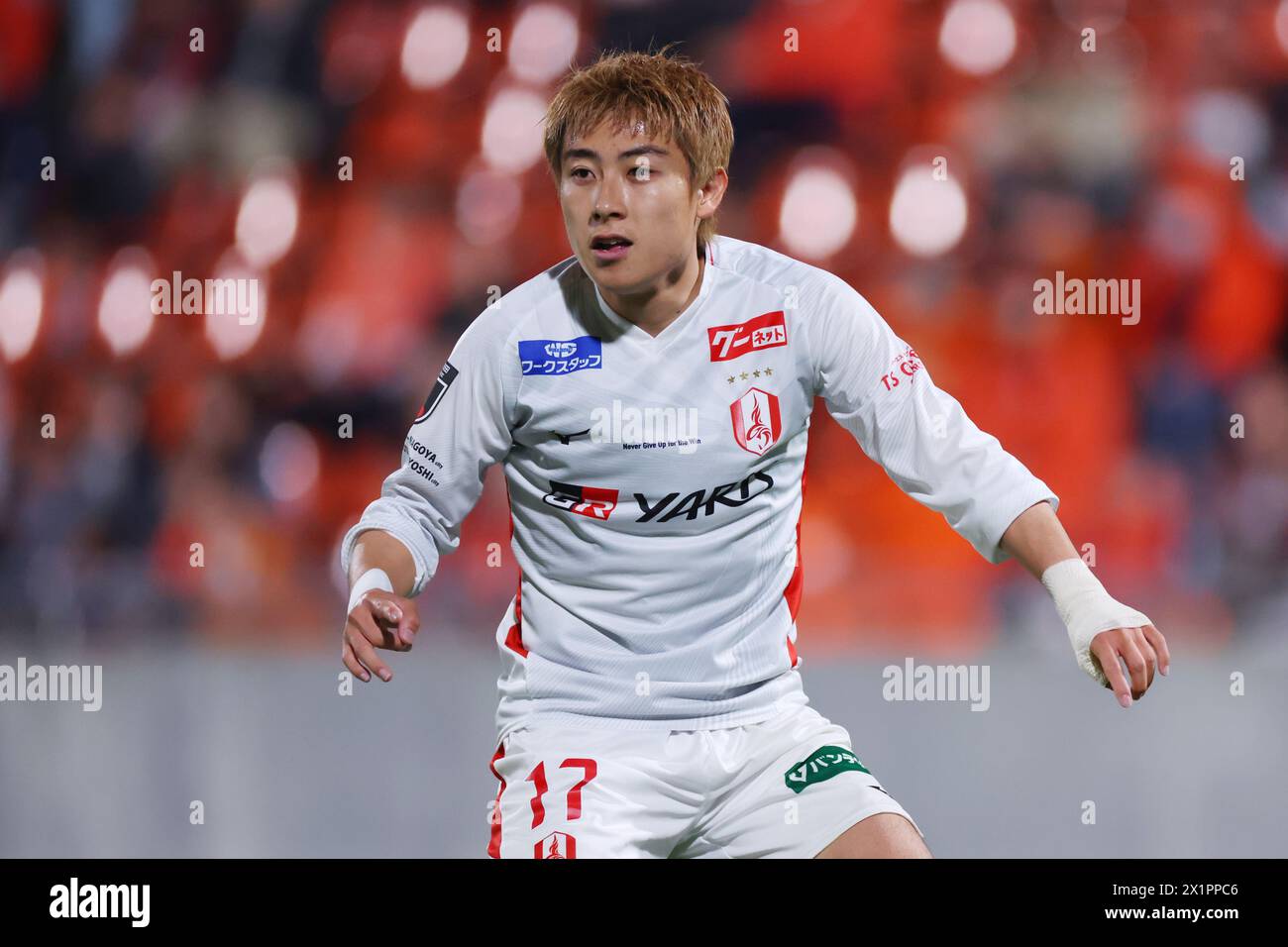 NACK5 Stadium Omiya, Saitama, Japan. 17th Apr, 2024. Ken Masui (Grampus ...