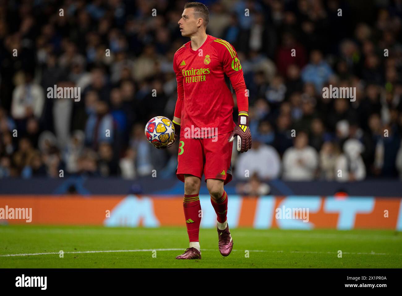 Lunin real madrid 2024 hi-res stock photography and images - Alamy