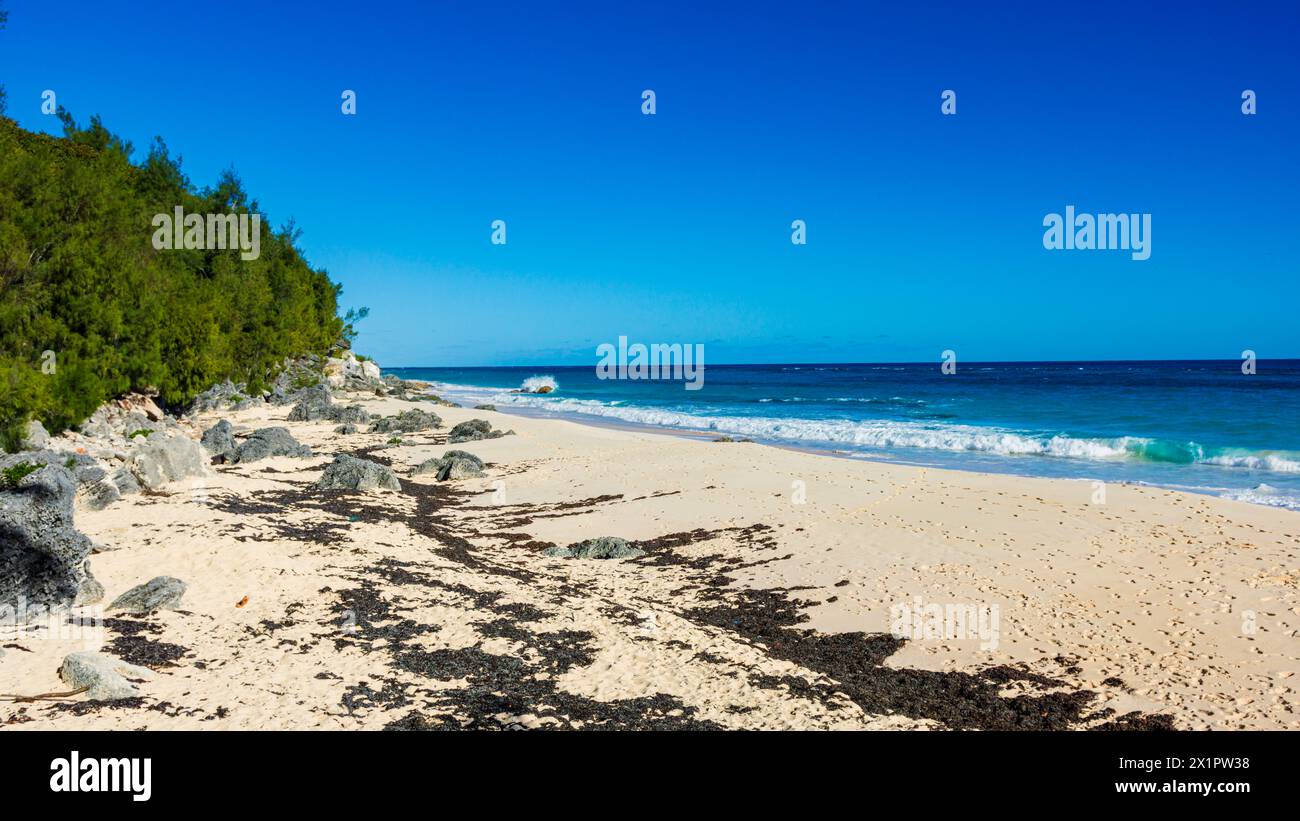 Horseshoe Bay Beach and Deep Bay Beach in Hamilton, Bermuda Stock Photo ...