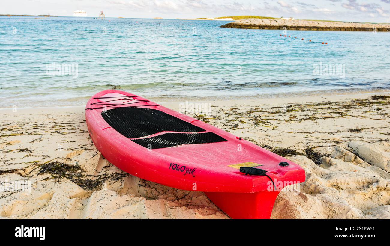Bahamas Coco Cay Caribbean Island - Luxury beach oasis Stock Photo - Alamy