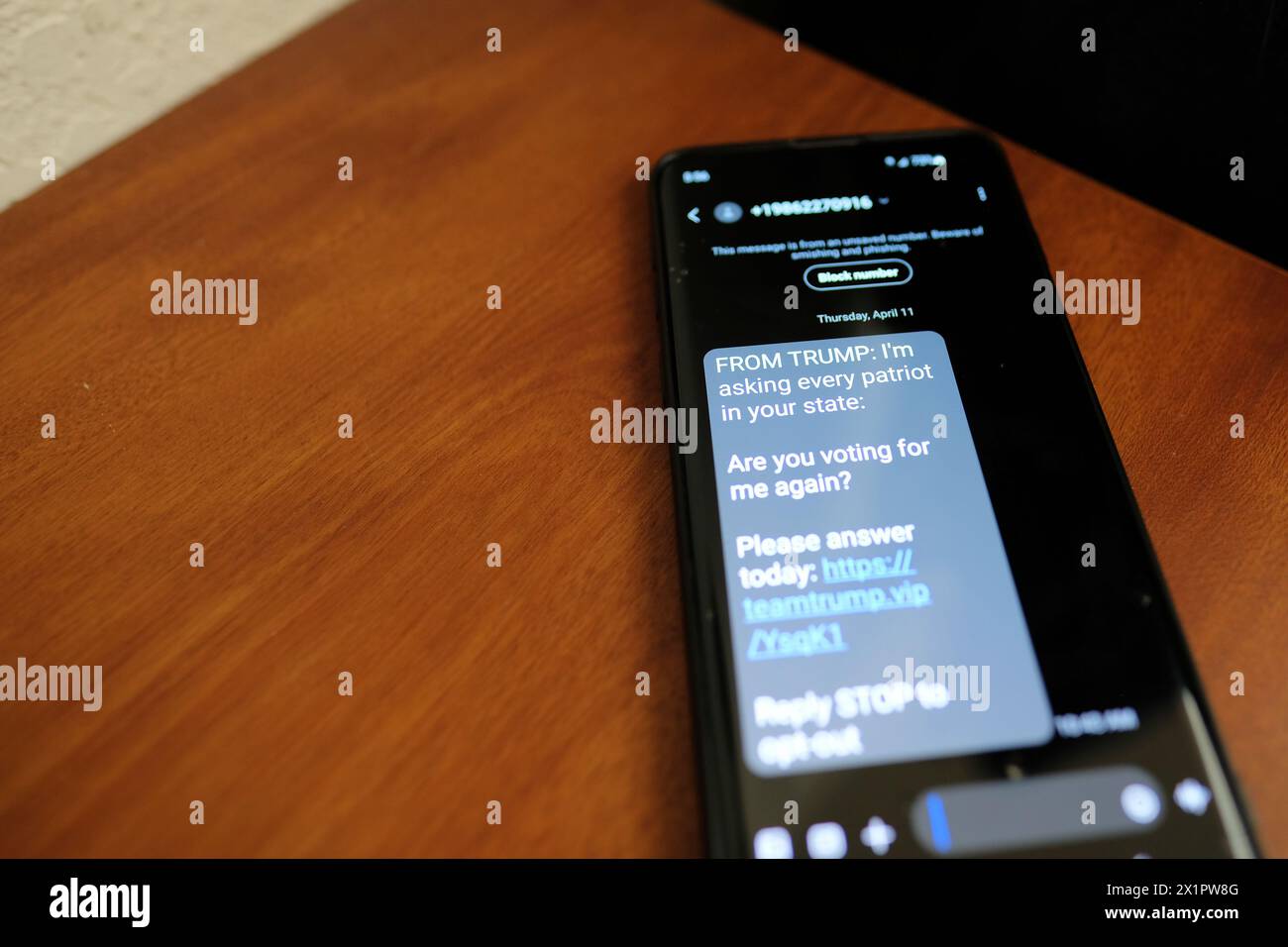 Cell phone text message from the Donald Trump 2024 campaign for ...