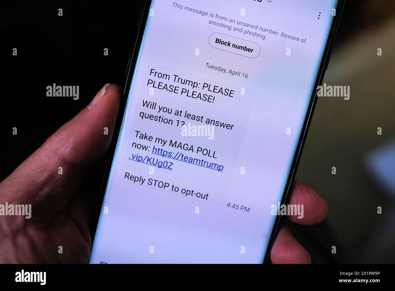 Cell phone text message from the Donald Trump 2024 campaign for ...