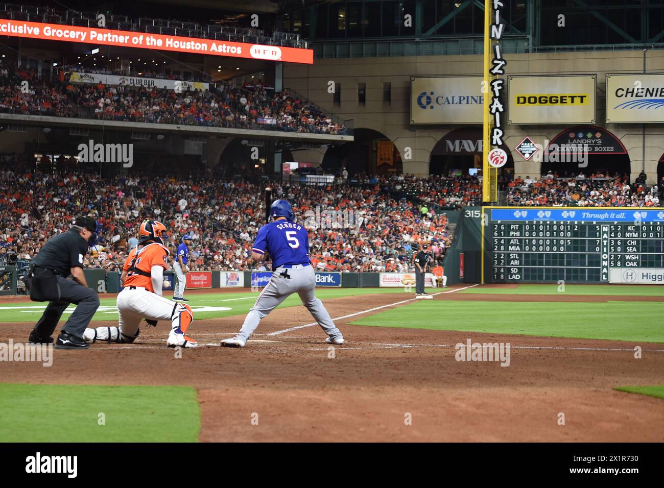 Texas Rangers shortstop Corey Seager (5) batting with Houston Astros ...